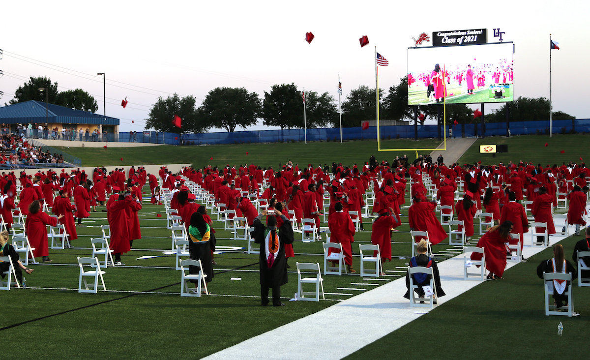 Waco ISD celebrates Class of 2021 at commencement ceremonies – Act ...